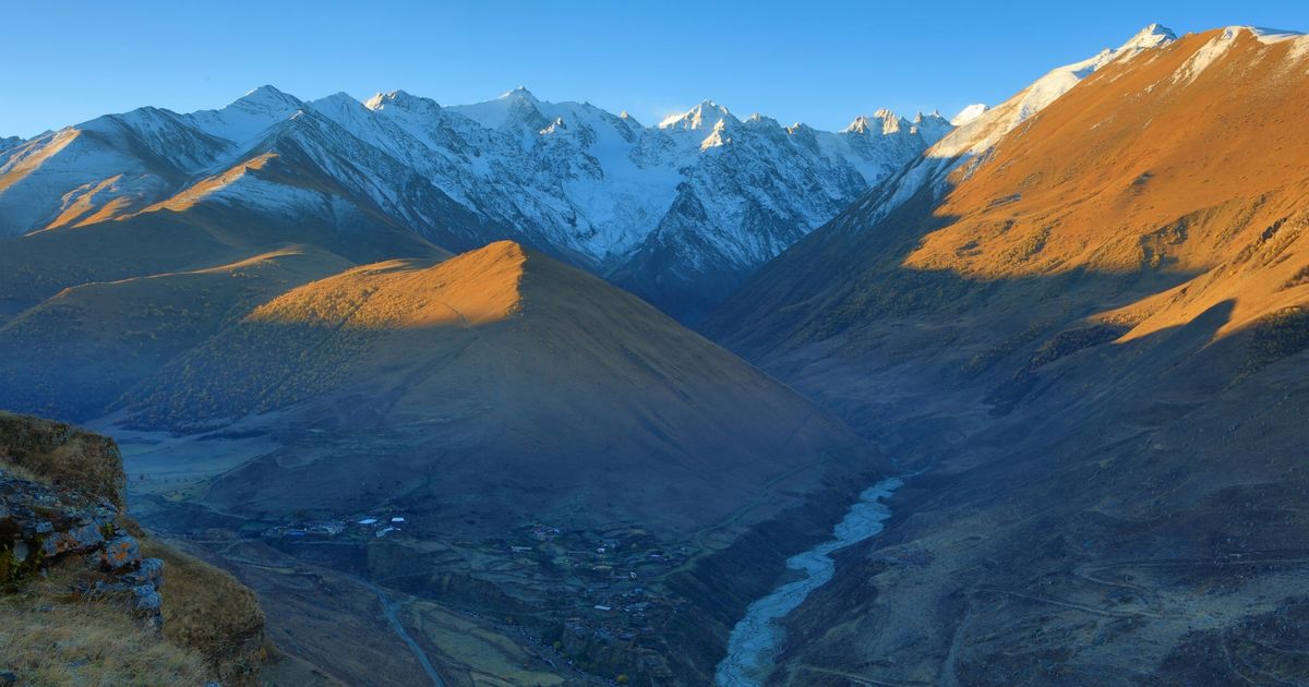 Россия. География туризма. Туристские зоны. Большая российская энциклопедия